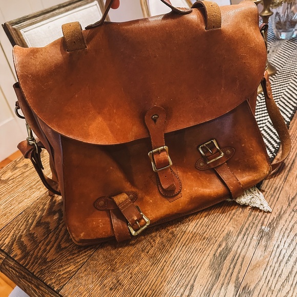 J. Crew | Bags | J Crew Tan Leather Messenger Bag | Poshmark